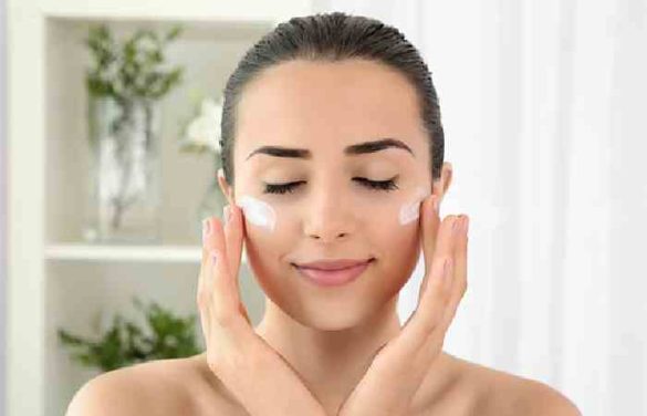 wellhealthorganic.com:diet-for-excellent-skin-care-oil